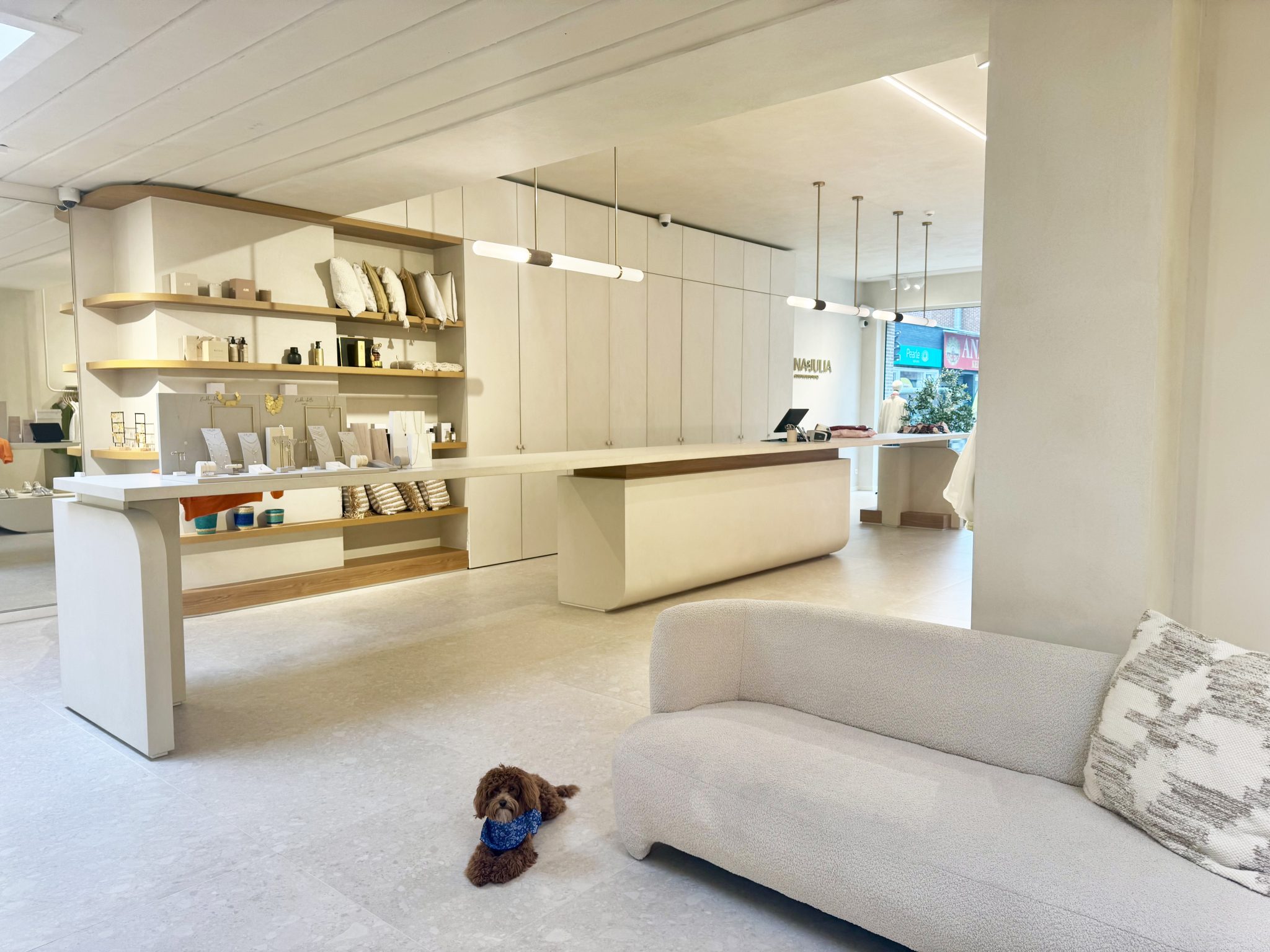 Anna & Julia – Good mood store